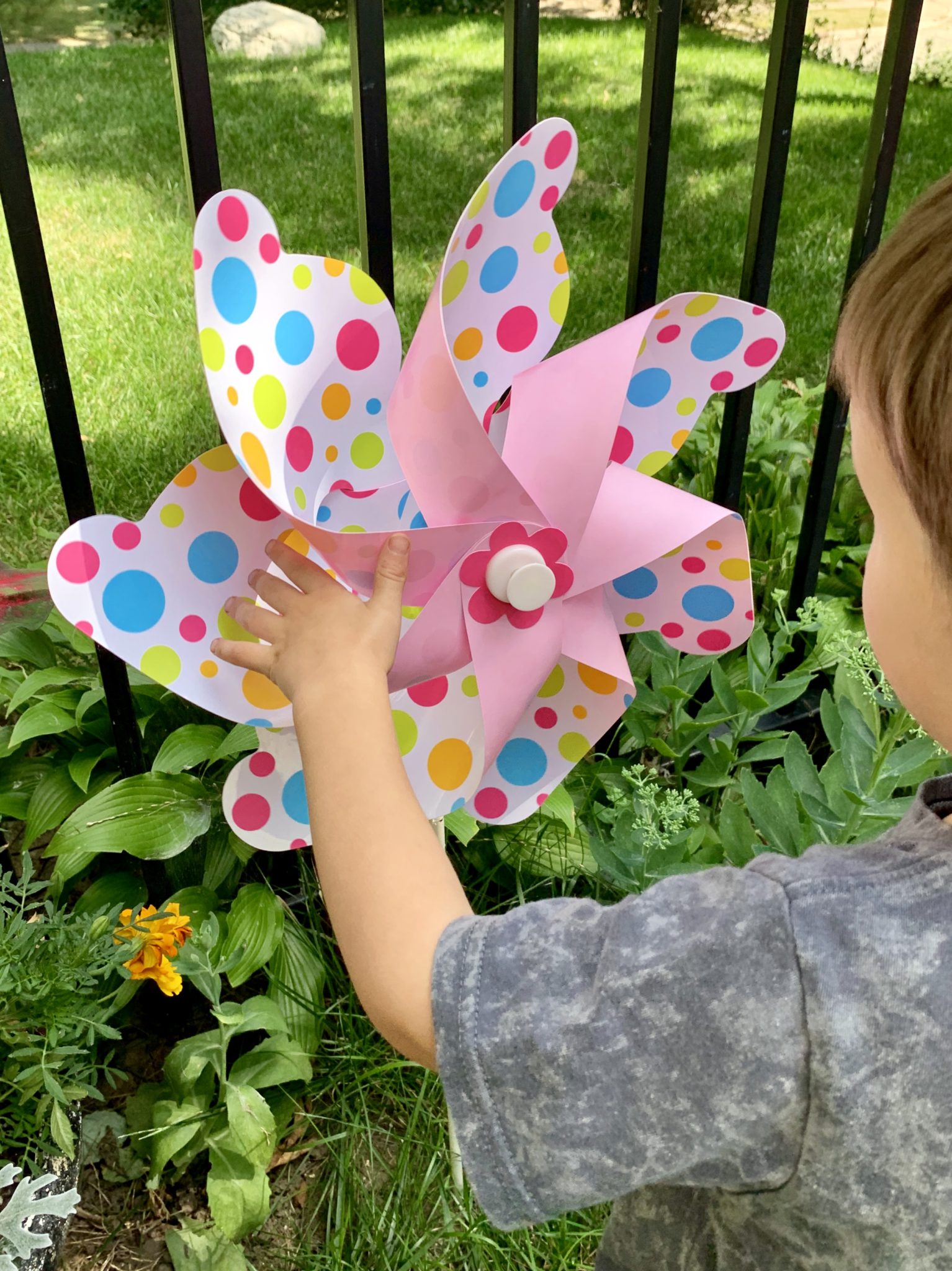 STEM Pinwheel Play – Early Math Counts